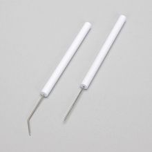 Dissecting Needle, Plastic Handle | Carolina Biological Supply