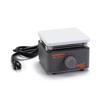 Corning® Scholar™ Hot Plate (120 V) | Carolina Biological Supply