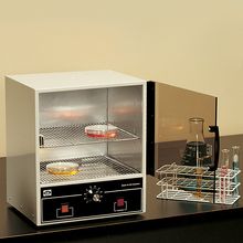 Lab Incubators | Carolina.com
