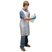 Economy Polyethylene Lab Apron, Box of 100 | Carolina Biological Supply