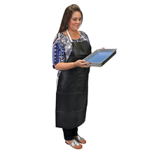 Black Rubberized Laboratory Apron, Medium | Carolina Biological Supply