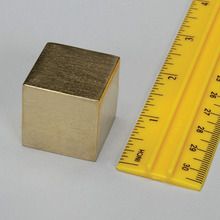 Density Cube, Brass, 1" | Carolina Biological Supply