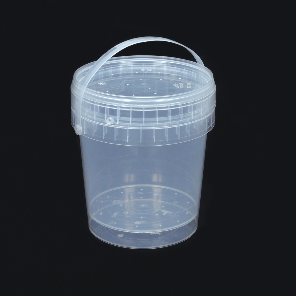 Easy Clean Leech Container | Carolina.com