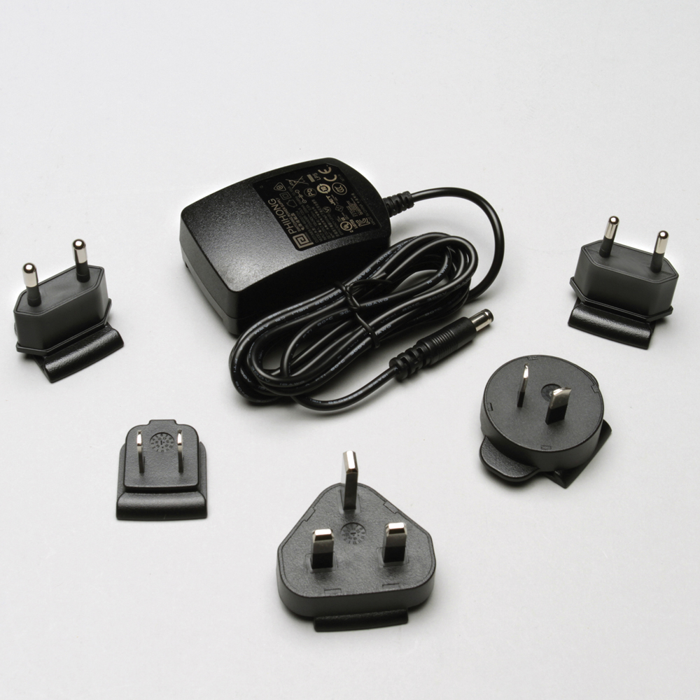 OHAUS Universal Adapter, 220 V | Carolina Biological Supply