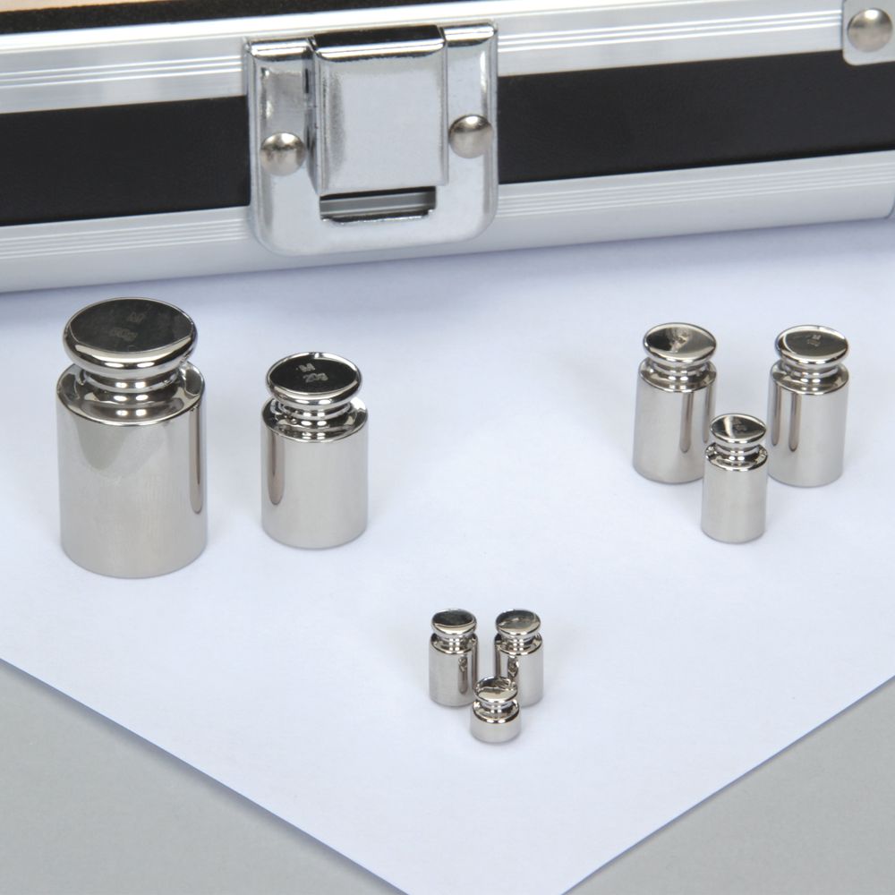 Carolina® Metric Weight Set, 50 g x 1 g | Carolina Biological Supply