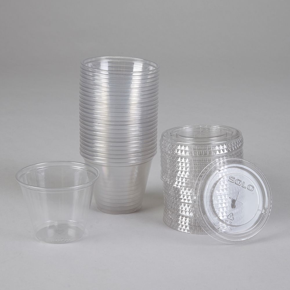 Cup, Plastic, 9 oz, with Split Lid, Pack of 24 | Carolina Biological Supply